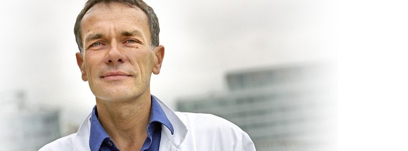 Le Dr. Luc mallet reçoit le prix « chercheur de l’année » pour ses ...